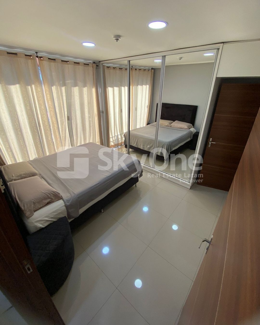 Alquilo Departamento Amoblado En Barrio Boquerón - Cde - BuscoDepto