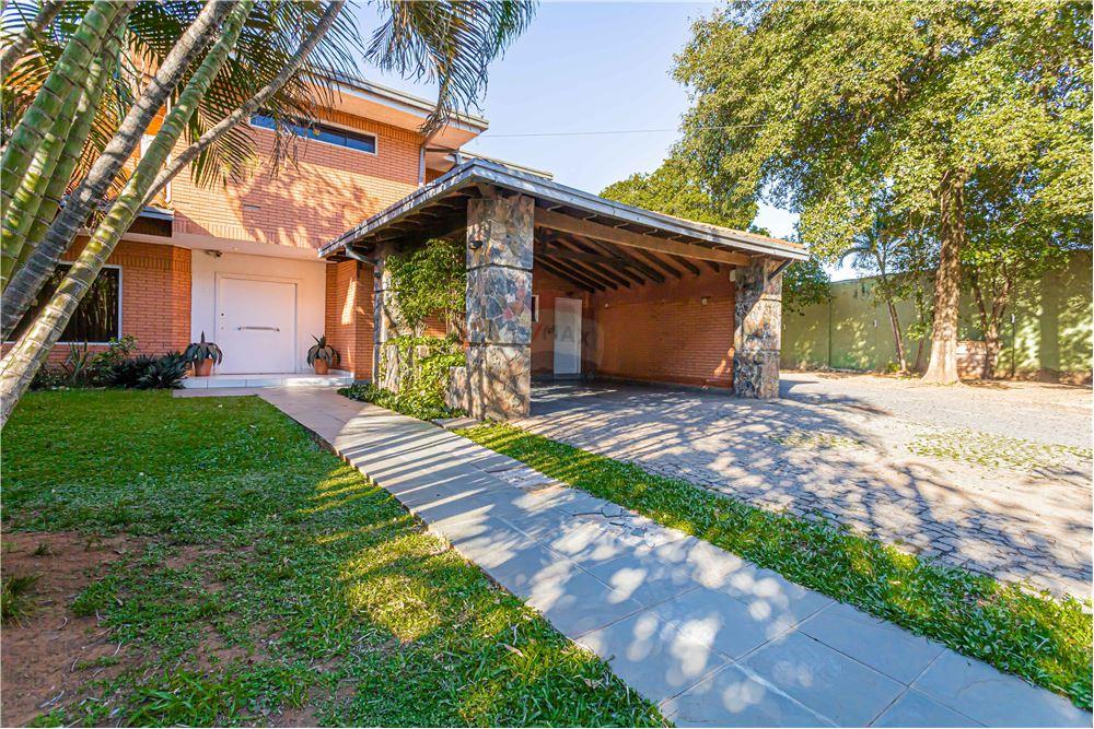 Alquilo Residencia En El Barrio Virgen Del Huerto - BuscoDepto
